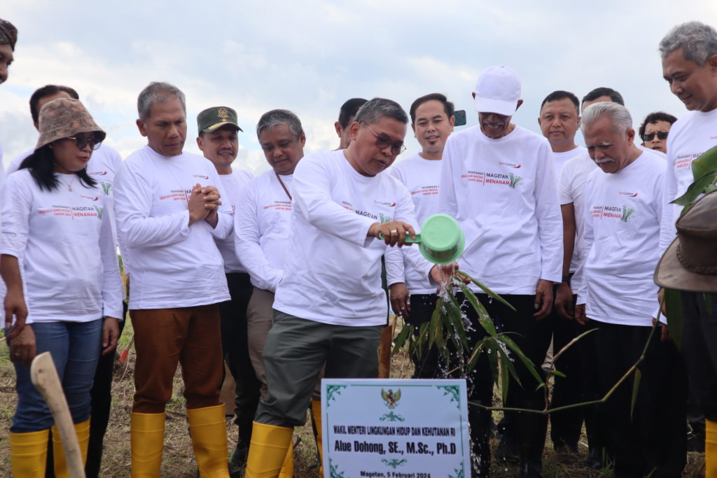 The Planting Eco Bamboo Park Magetan – DINAS LINGKUNGAN HIDUP KAB ...