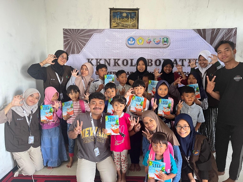 Program Belajar Bahasa Inggris Inklusif, Mahasiswa Pengabdian ...